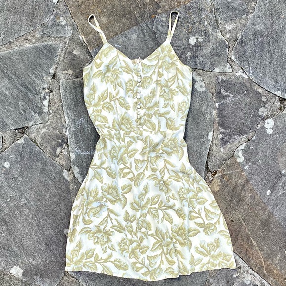 Banana Republic | Dresses | Vintage Banana Republic Floral Neutral ...